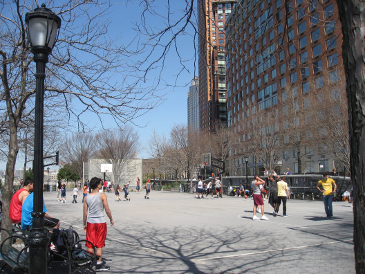 Rockefeller Park NYC - NYC Luxury Apartments for Rent | Glenwood Management